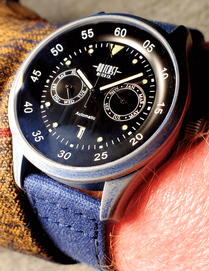 Exclusive Series 01 Team Watch – Möbius Aero